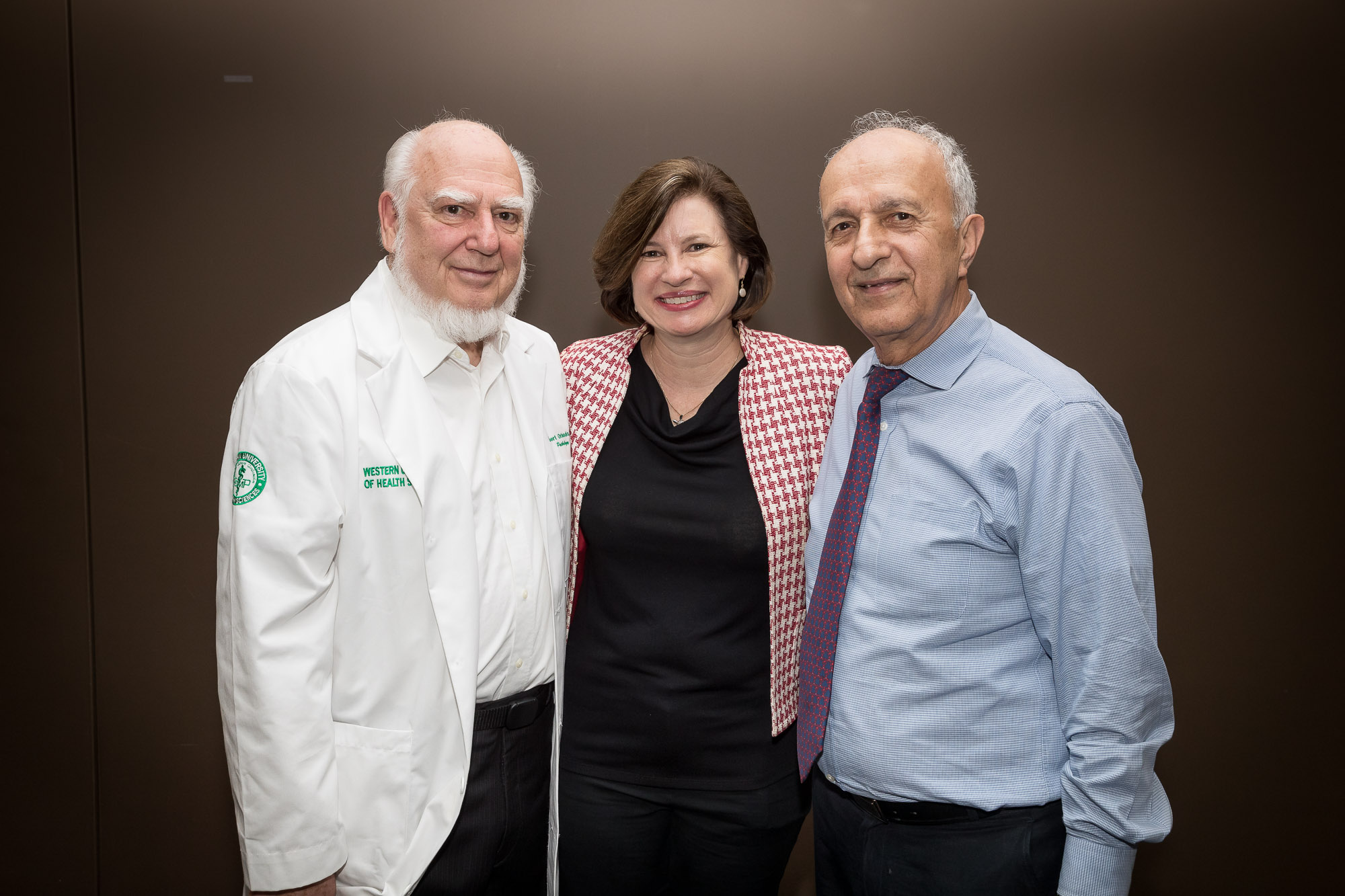 WesternU dedicates classroom to longtime pathology professor | WesternU ...