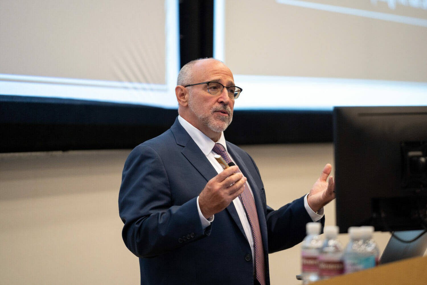 WesternU’s Pumerantz Lecture focuses on medical simulation and ...