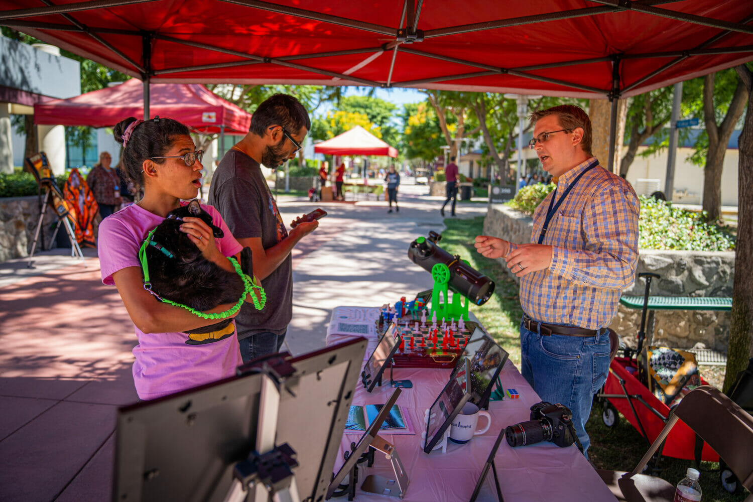 ‘Fest on 2nd’ celebrates art and music at WesternU | WesternU News