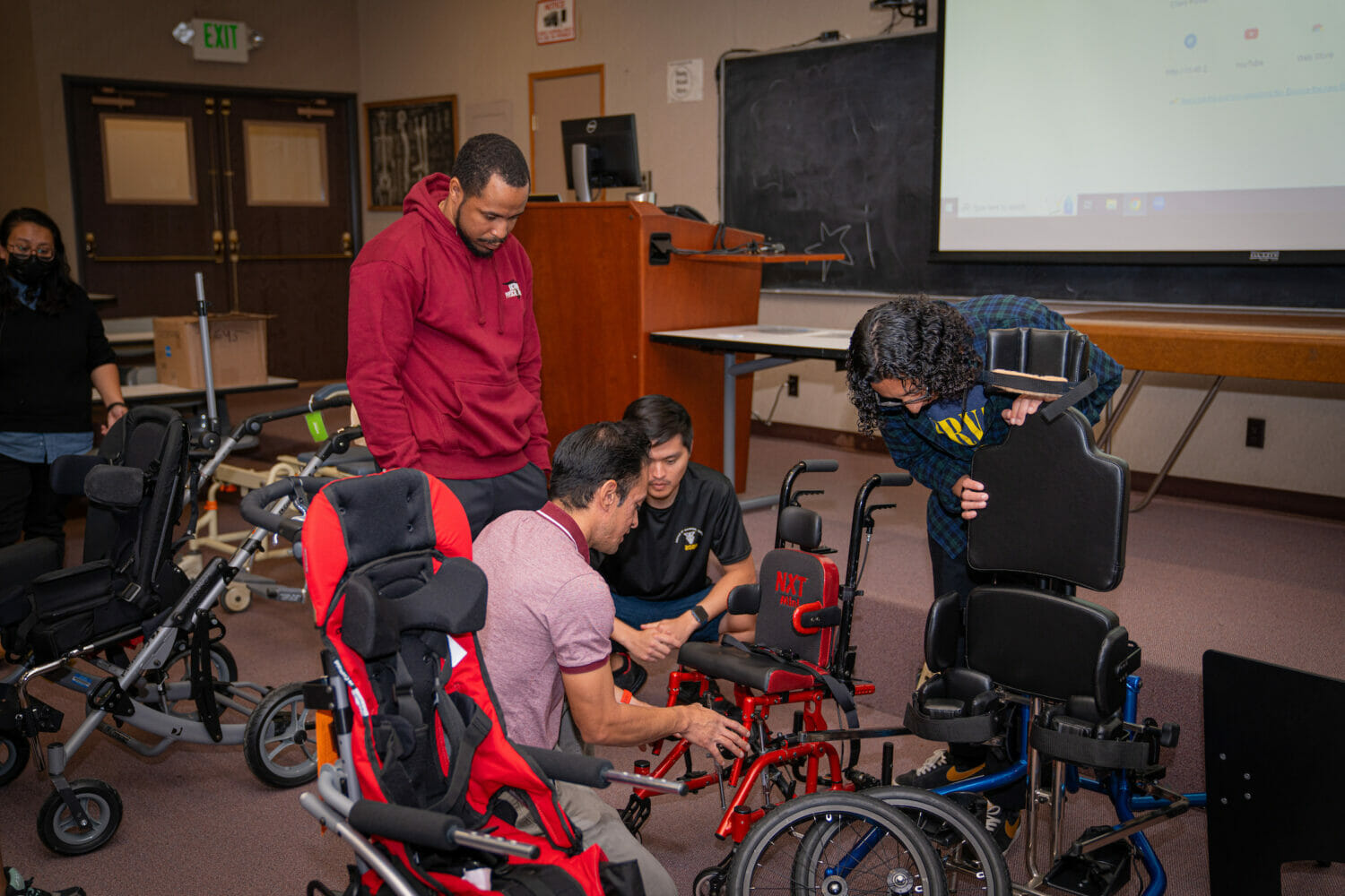 WesternU Doctor of Physical Therapy students receive hands-on ...